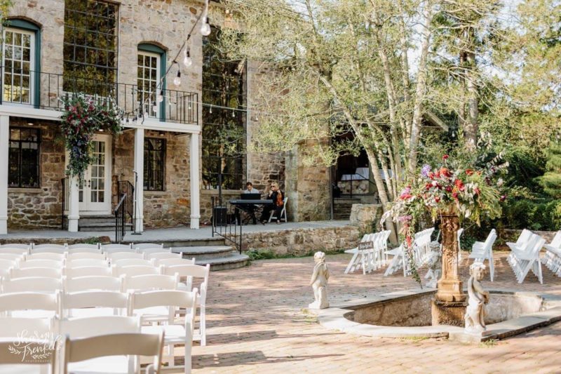 Summer Gallery | HollyHedge Estate