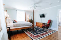 The Inn Accommodations | HollyHedge Estate